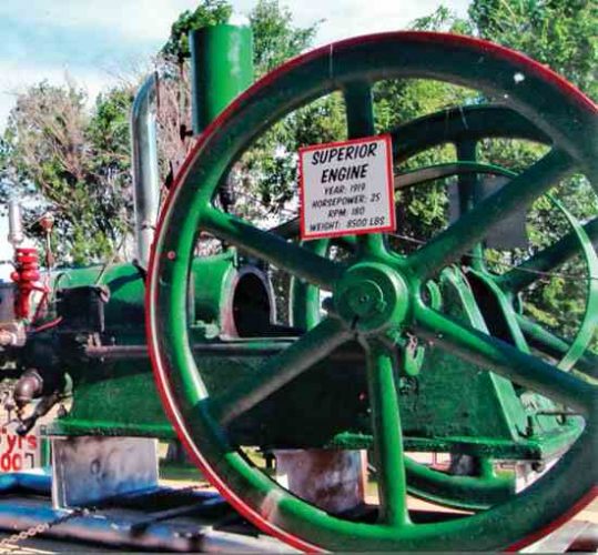 25 HP Superior Gas Engine - Gas Engine Magazine